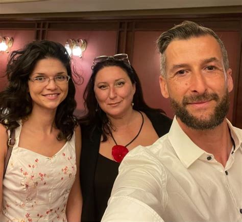 Vanya Ananieva On Linkedin 70 години катедра “МИО” УНСС Интересно е да се срещнеш с толкова