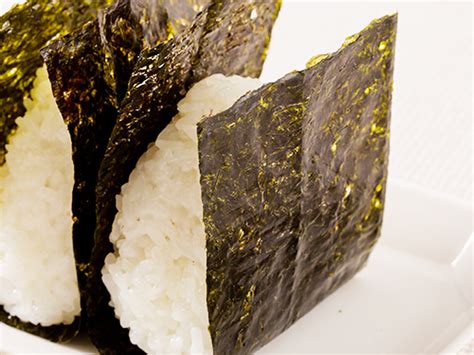 有明海産初摘み海苔「のりさん」全形30枚 アルミパッケージ：福岡県産の加工品｜食べチョク｜産地直送産直お取り寄せ通販 農家・漁師から旬