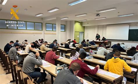 Casi 26 000 Personas Opositan Este Fin De Semana A Una De Las 1 671