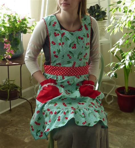 1940s Style Pdf Apron Pattern From Countrychicpatterns On Etsy Studio
