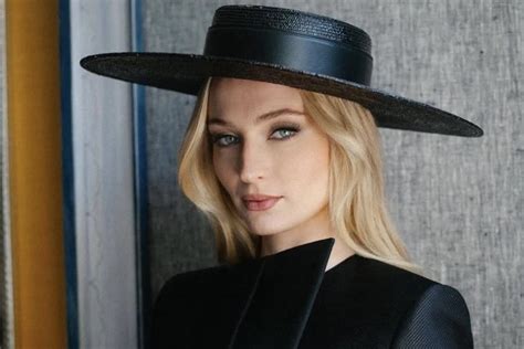 Софі Тернер завершила стосунки з аристократом