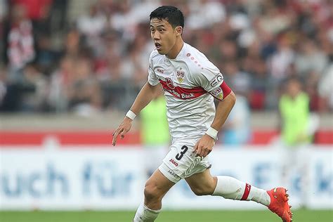 シュツットガルト遠藤航、頭部強打で途中交代 クラブsd「一度、完全に意識を失っていた」 2022年11月9日掲載 ライブドアニュース