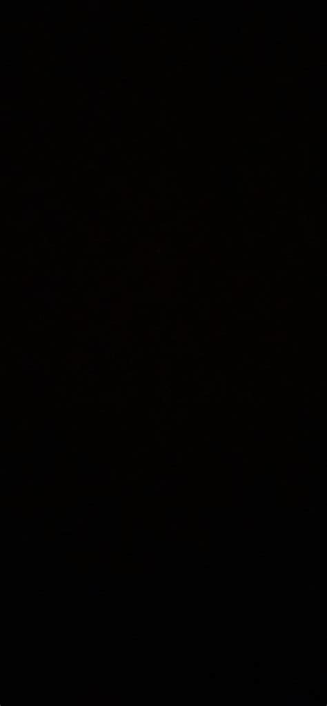 သံယောဇဉ် သီချင်းကို ကြိုက်ပေမယ့် လေးဖြူ အသံနဲ့ နားမထောင်ချင်ဘူး ဆိုတဲ့