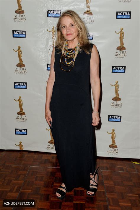 HELEN SHAVER Feet AZNudeFeet