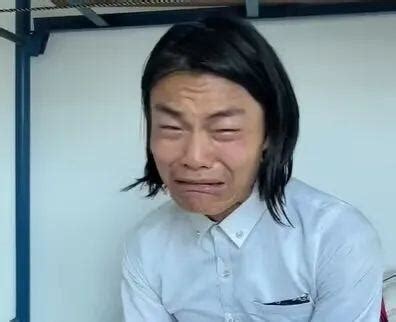 蓝色妖姬表情包抖音火爆皮小浪蓝色妖姬表情包 知乎