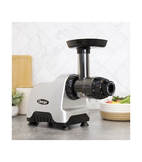 Extracteur De Jus Compact Omega CNC82