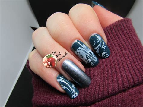 Review Essie Go Overboard The Nail Chronicle