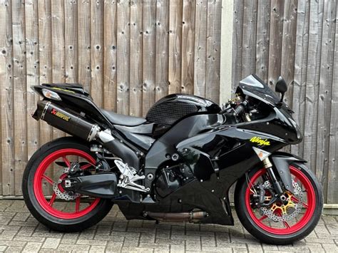 Kawasaki Ninja Zx10r Gen 2 2007 07 Super Sport Akrapovic Quick