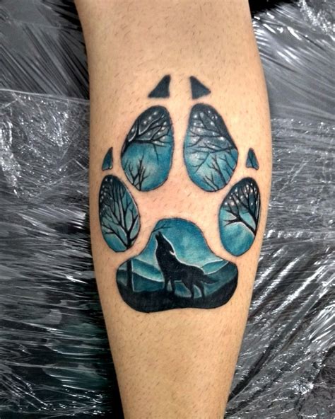 Wolf Tattoo Wolf Print Tattoo Wolf Tattoo Design Wolf Paw Tattoos