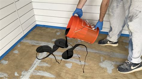 Epoxy On Wood Floor How To Apply Epoxy Floor Coating On Wood Subfloor