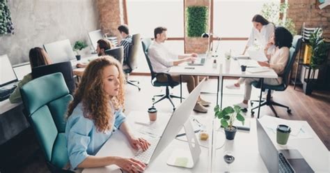 Săptămâna de muncă de patru zile ar putea deveni curând realitate Cum