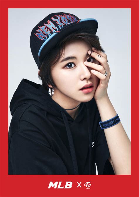 Korea Korean Kpop Idol Girl Group Band Twices Sporty Looks Chaeyoung