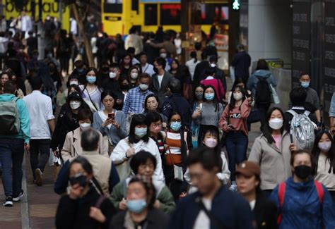 港撤口罩令8成仍習慣遮面 有人說方便黑臉免陪笑 港澳大小事 中國 世界新聞網