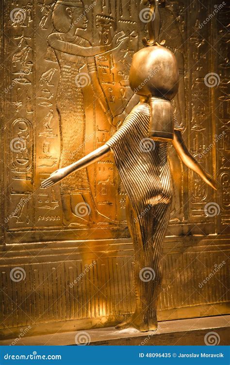 Objects From The Tomb Of Tutankhamen Editorial Image Image Of Tomb