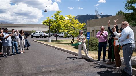 Flagstaff Epa Office Opens With Focus On Navajo Nation Mine Cleanup