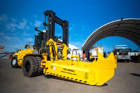 Omega 8000kg Tyre Handler Plantman