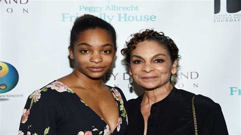 Imani Duckett Interesting Facts About Jasmine Guys Daughter Yencomgh