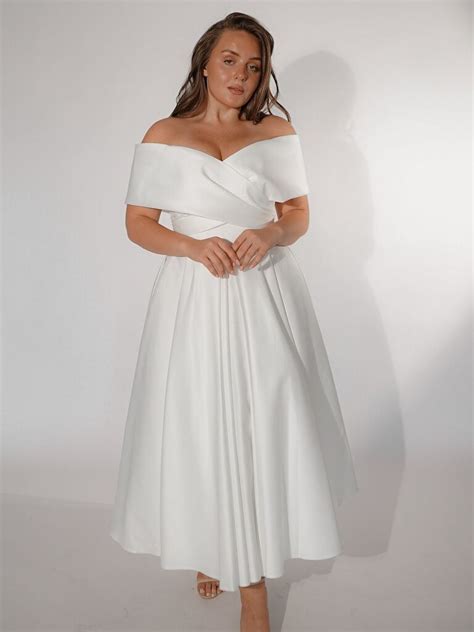 Plus Size Reception Dresses Short Sparkly Sexy