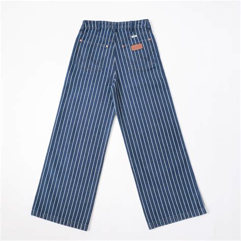 ดูสินค้ายีนส์ผู้หญิงทั้งหมด Wrangler Thailand