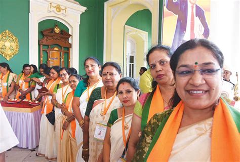 Cm Inaugurates Bjp Sc Morcha National Executive Meet In City Star Of
