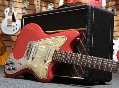 Guitar Pickups Explained Guitarguitar