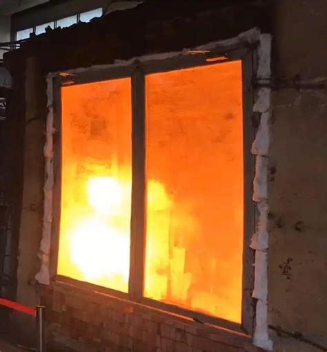 A Class Nano Silicon Insulated Fireproof Glass ——a Safety Barrier In