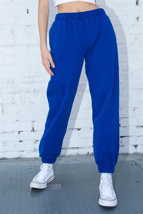 Thick And Cozy Cotton Blend Sweatpants With An Elastic Waistband Side