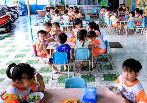 STAVI Đơn vị cung cấp suất ăn trường học hàng đầu tại Hà Nội