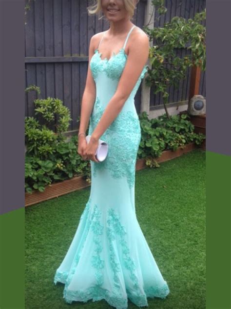 Trumpetmermaid V Neck Lace Tulle Sweep Train Lace Prom Dresses