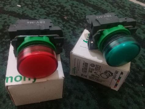 Pilot Lamp Schneider 22 Mm 220v Zbv M4 Merah