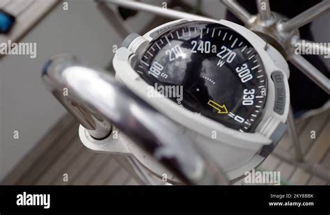 Sailing Compass Stock Videos And Footage Hd And 4k Video Clips Alamy
