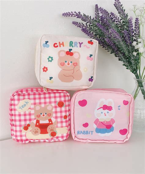 여름특가당일출고 큐티베어 파우치2 3colors 생리대 여성용품 화장품 다용도 생활방수 귀여운 깜찍한 캐릭터 파우치 생일선물 친구선물 에이블리
