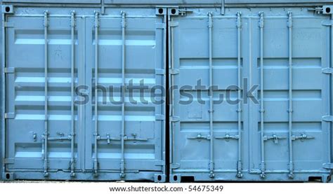 4565 Closing Container Door Royalty Free Photos And Stock Images