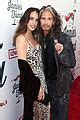 Steven Tyler Girlfriend Aimee Preston Share A Smooch At Grammy