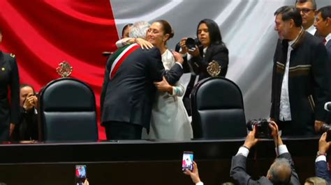 Claudia Sheinbaum Y Amlo Son Recibidos Con Apoyo Al Llegar Al Congreso