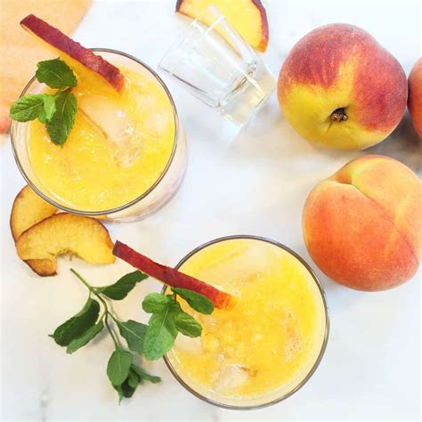 Fresh Georgia Peach Vodka Cocktail 2 Cookin Mamas