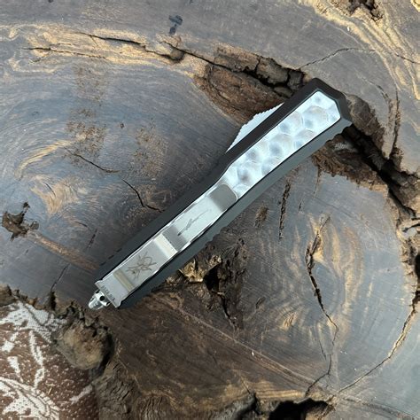 Microtech Makora De Black W Bubble Inlay Stonewash Standard Nickel
