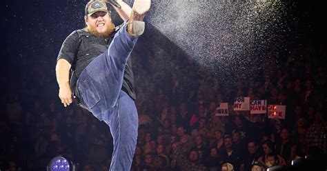 Luke Combs Jelly Roll And Keith Urban Slated To Headline Tortuga Music