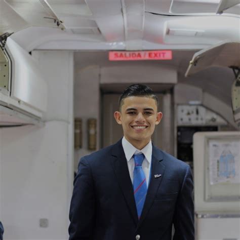 Dylan Serrano Recepcionista Apartamentos Soles Y Margaritas Linkedin