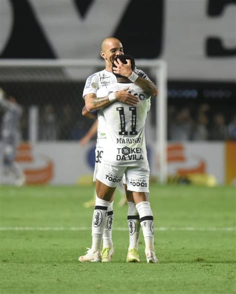 Lucas Braga sente desconforto na coxa e vira preocupação no Santos Gazeta Esportiva