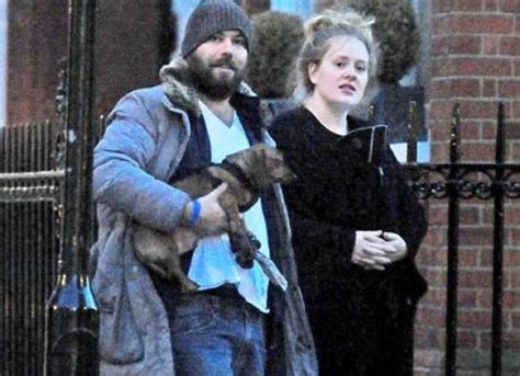 Publican Primera Foto De Adele Tras Tener A Su Bebé