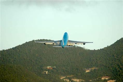 Planes Spotting Princess Juliana International Airport St Maarten