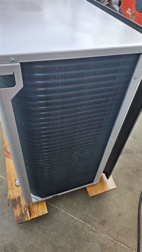 Нова термопомпа Daikin Altherma 3 16kw EDLA16 трифазна гр Русе Дружба