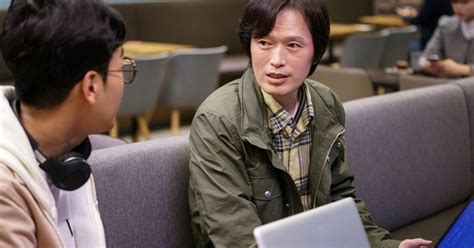 미치지 않고서야 정재영 문소리 조력자 김남희x차청화 첫 스틸