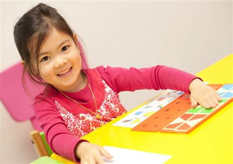 Занятия для ребенка Гимнастика для малышей Детские игры