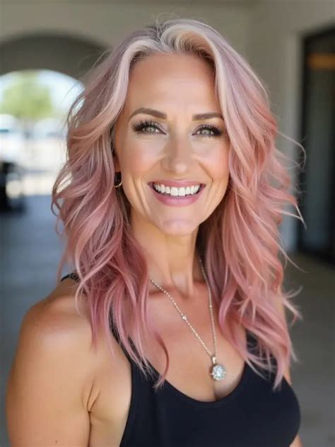 28 Brilliant Hair Color Ideas For Women Over 50