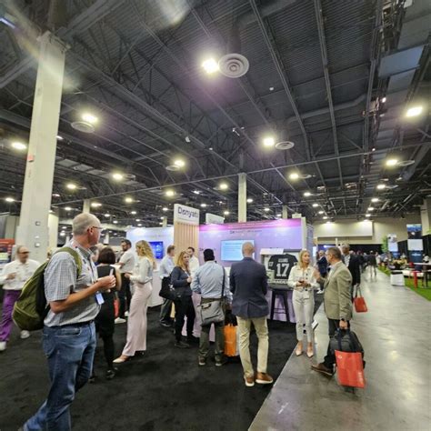 Donyati On Linkedin Oraclecloudworld Day3 Generativeai Networking Innovation Leadership…