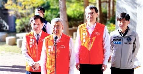 行政院長陳建仁參訪興華高中社區共讀站 「學思並重」營造優良閱讀環境