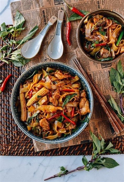 Drunken Noodles Pad Kee Mao The Woks Of Life