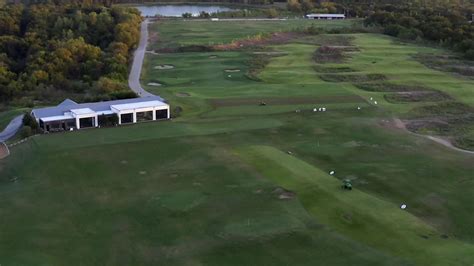 Putting Training Mats Gets Golf